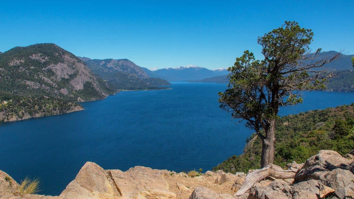 Your Best Guide To A Drive Through The Ruta de Los 7 Lagos Argentina