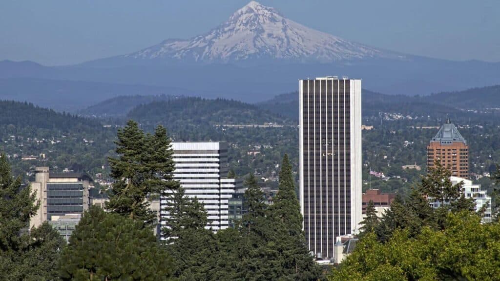 19 Most Polluted Cities in the US That You Should Avoid